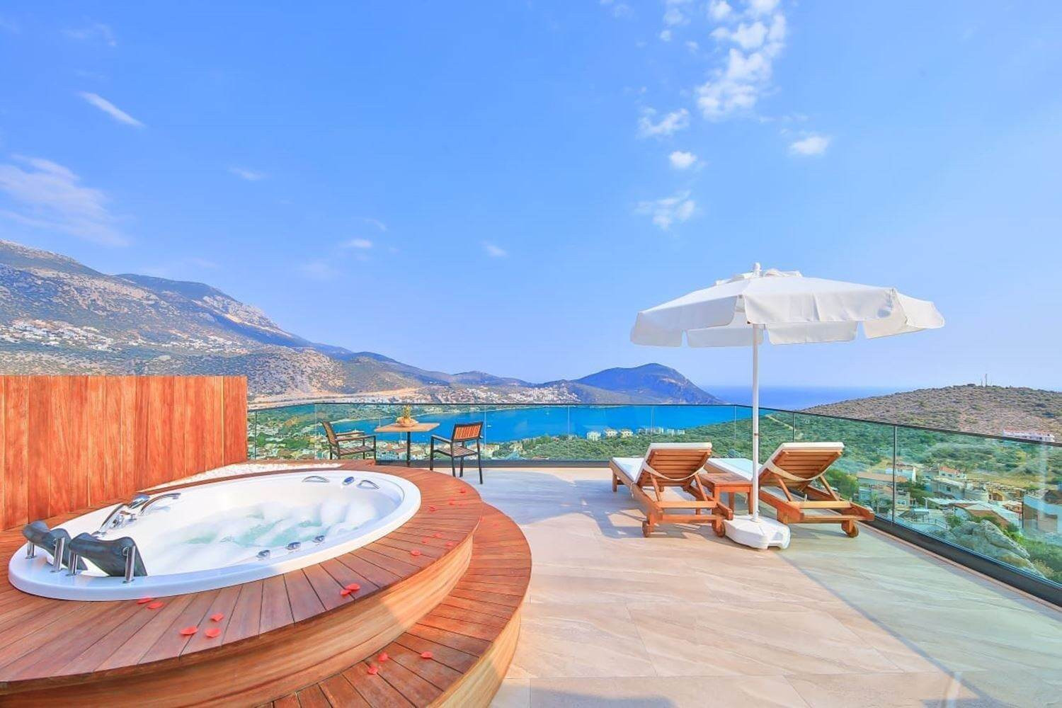 Enjoying a Jacuzzi on Holiday | Kaska Villa